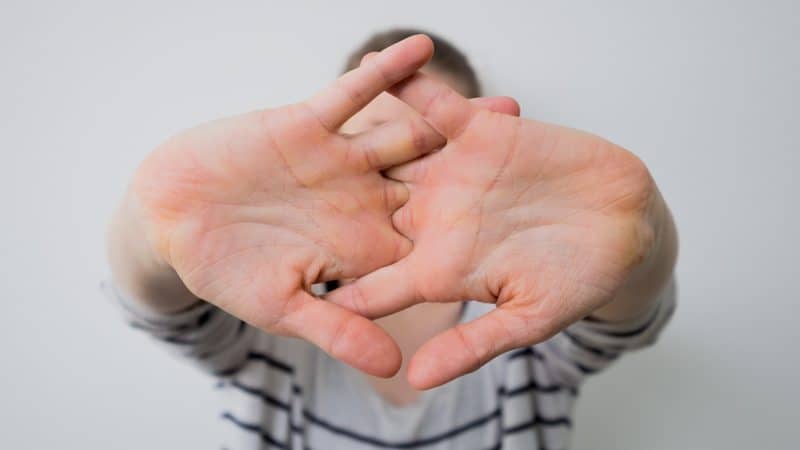 Joint Noises, Popping & Clicking: Should You Worry? | GMB Fitness