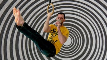 Hanging Exercise For Shoulder Health 👉 GMB Fitness